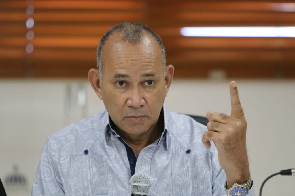 Director del Inabie habla sobre las intoxicaciones de niños en varias ... Director del Inabie habla sobre las intoxicaciones de niños en varias ...