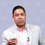 Periodista José Peguero: El mensaje que predomina en RD es «roben, pero ...