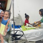 Regidora Tayluma Calderón realiza entrega de juguetes a niños necesitados