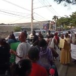 Pobladores protestan en demanda de varias reivindicaciones en Moca